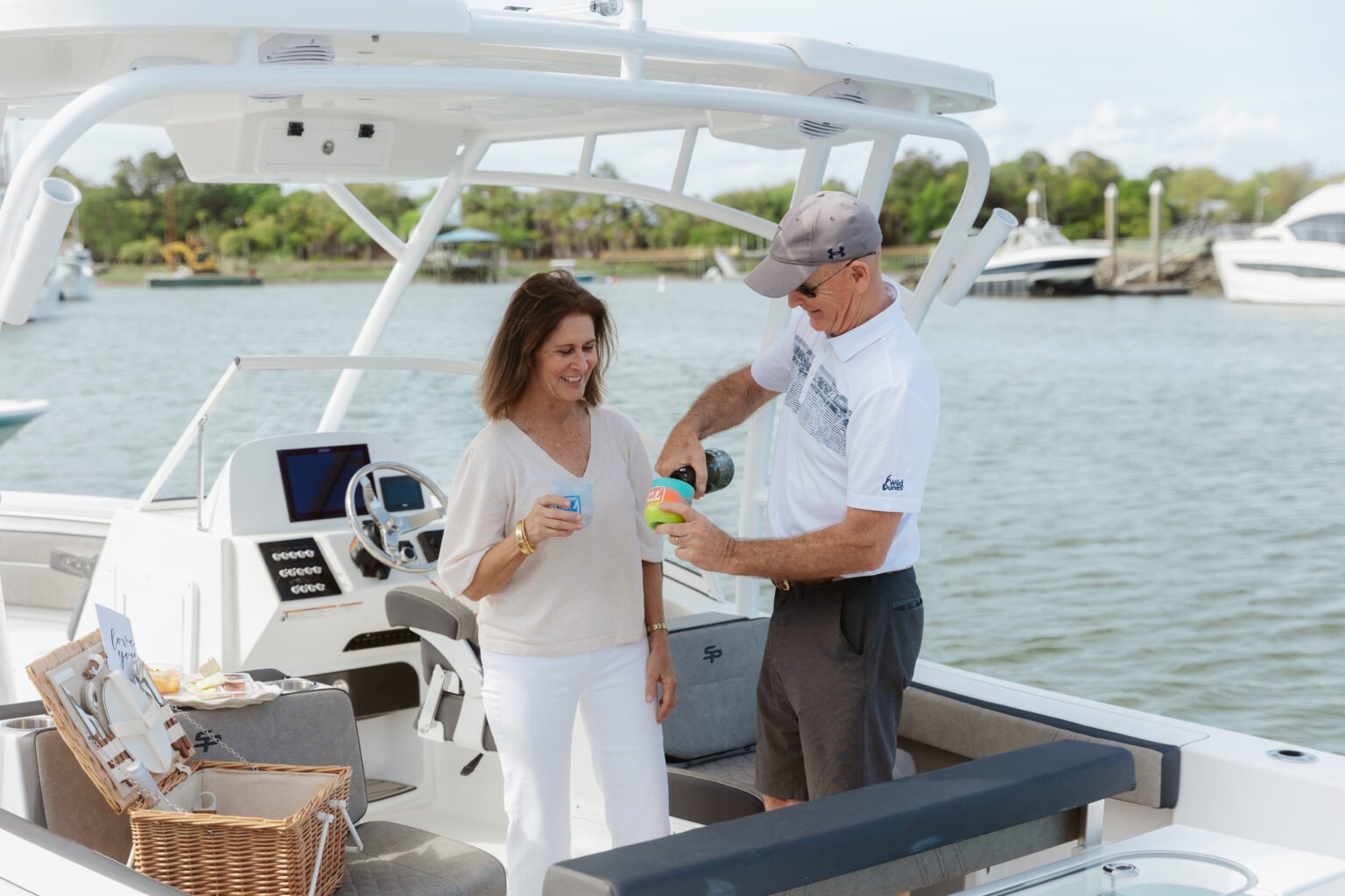 Boat Club - St. Johns Yacht Harbor